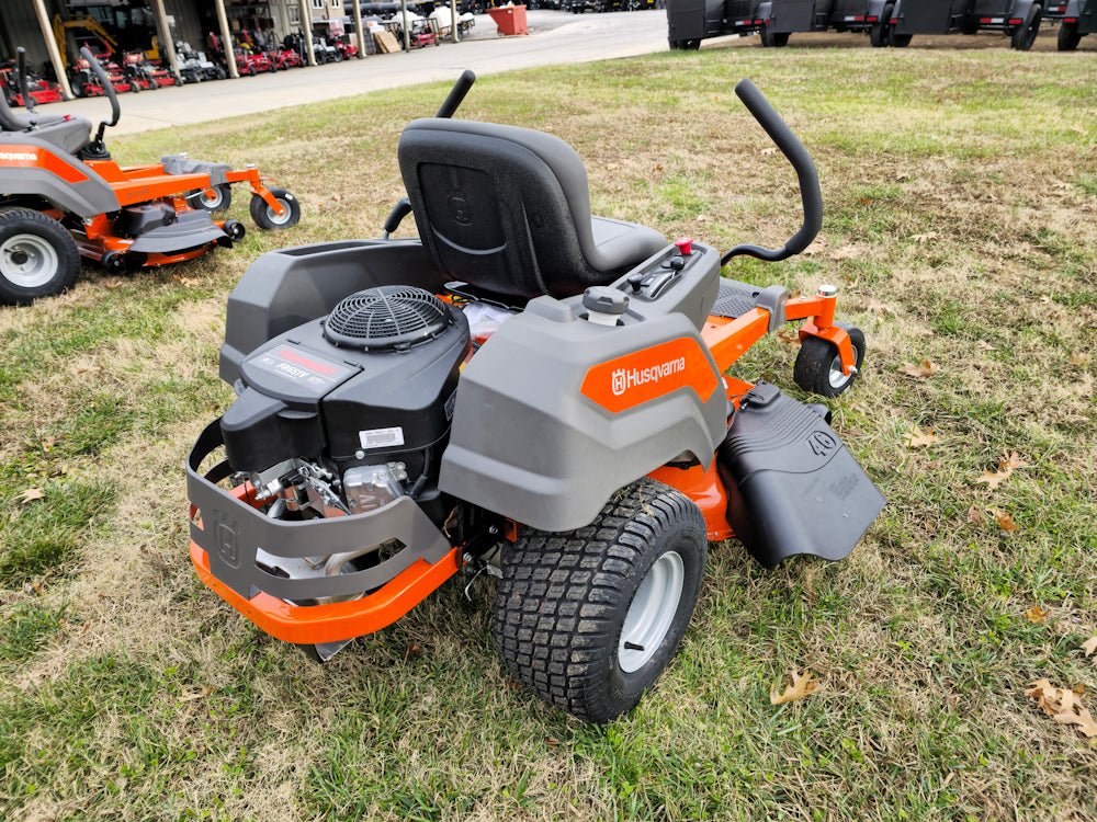 Husqvarna Z246 Zero Turn Mower 21.5 HP Kawasaki Engine (Scratch and De