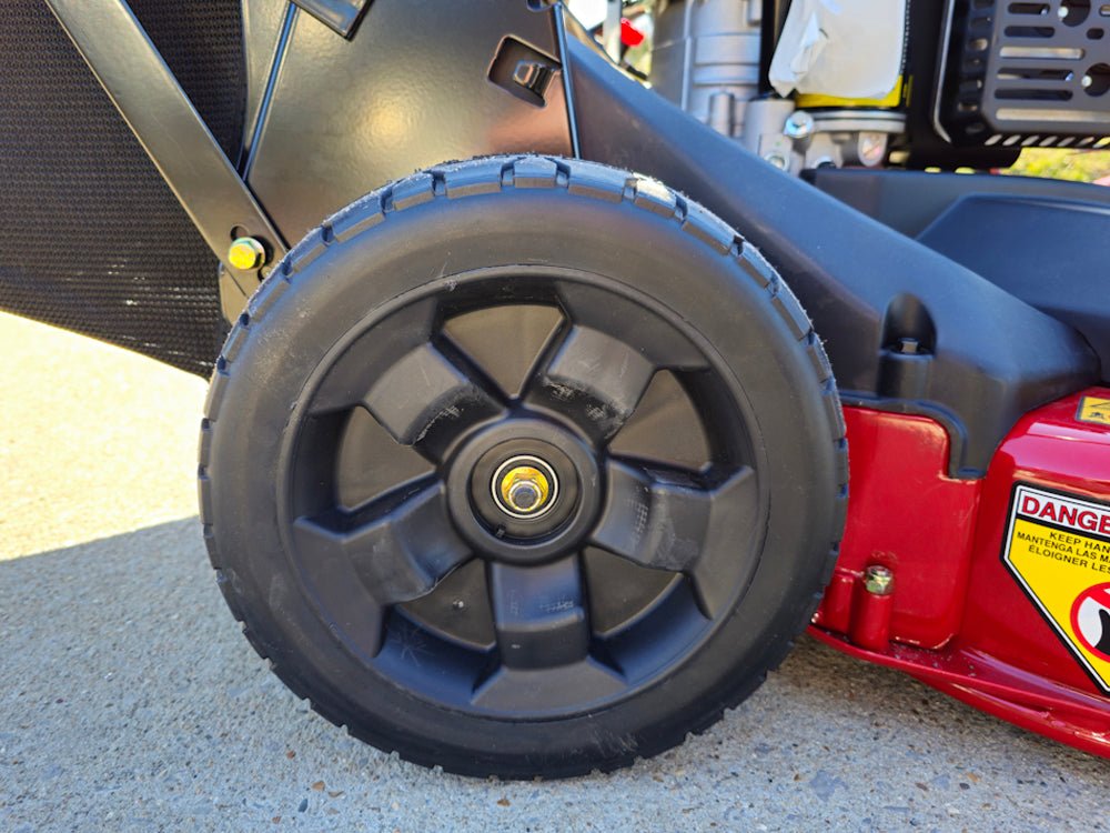 Toro 22236 30'' Commercial Turfmaster Walk Behind Mower 224cc Kohler