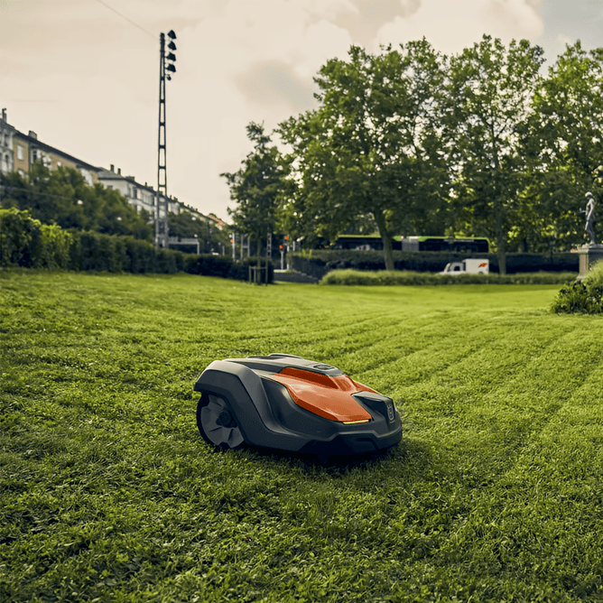 Husqvarna Automower 550H EPOS Robotic Mower