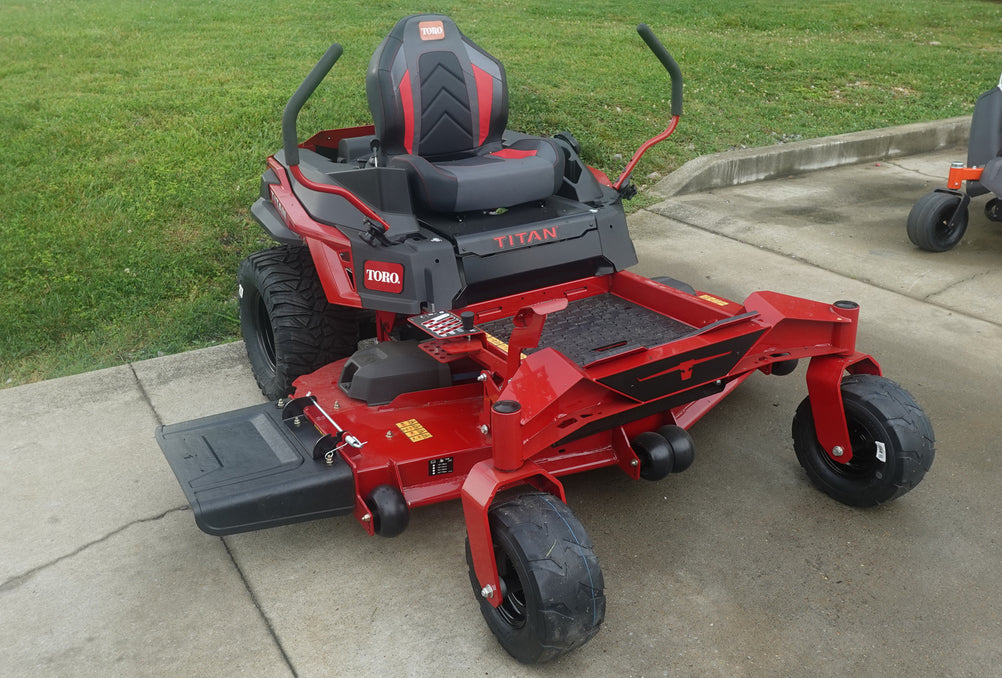 Toro 76605 60" Titan Zero Turn Mower 24HP KAW