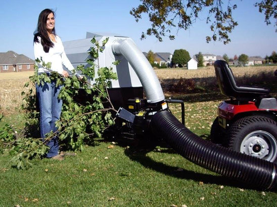 Trac Vac 470 Pull Behind Vacuum - 6.5hp Briggs & Stratton Engine