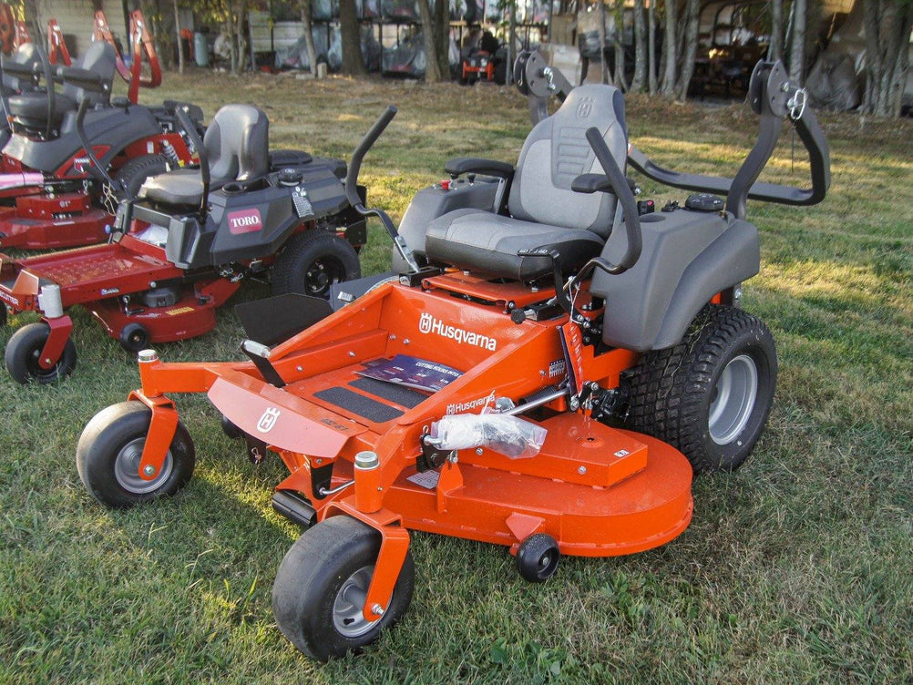 Husqvarna MZ61 Zero Turn Mower 61" 24HP Kawasaki w/ ROPS (Scratch and