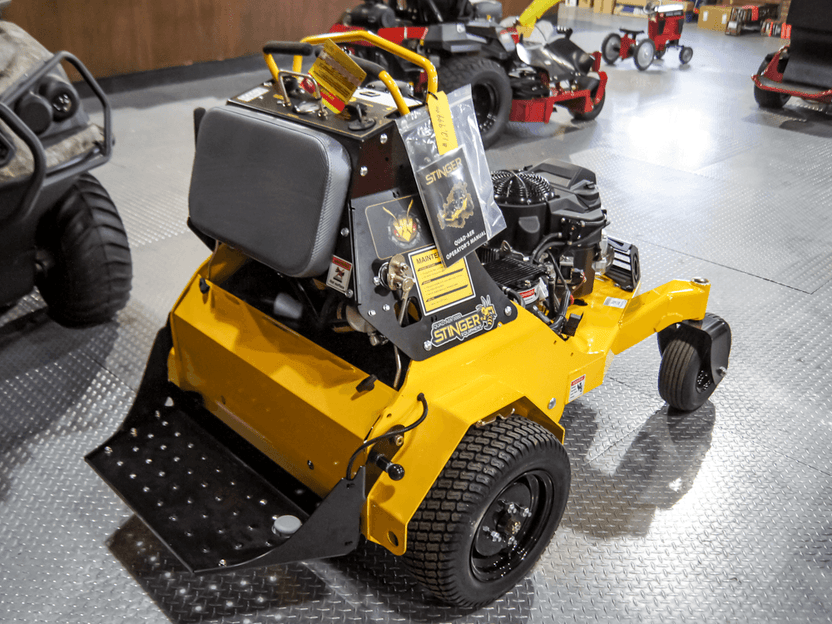 Stinger Quad-AER 3000 30" Ride-On Lawn Aerator 22HP KAW