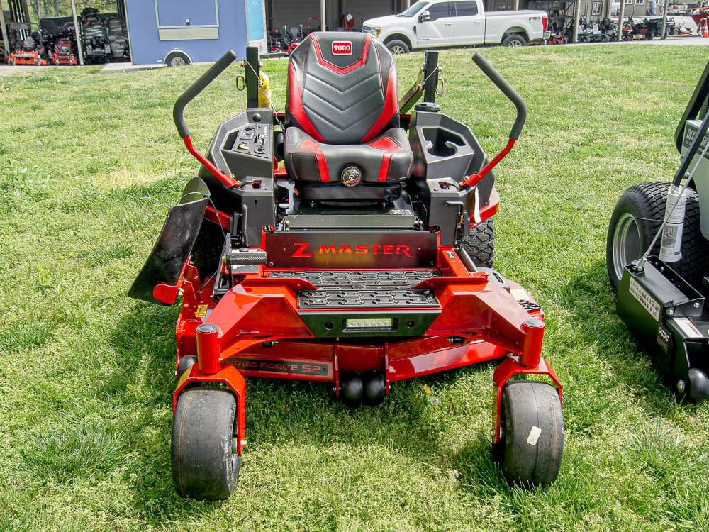 Toro 77283 ZMaster 2000 52" Zero Turn Mower 24.5HP V-Twin (Spring Sale