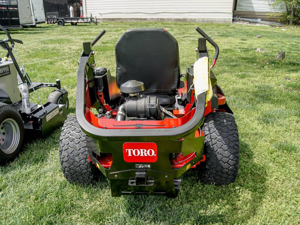Toro 77283 ZMaster 2000 52" Zero Turn Mower 24.5HP V-Twin (Spring Sale