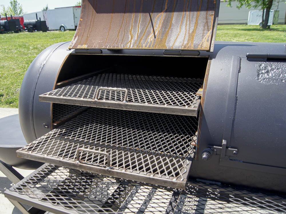 330 Gallon Pull Behind BBQ Smoker with Round Charcoal Grill 3500lb Axl