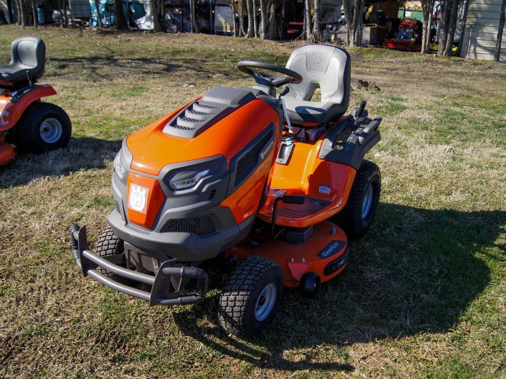 Husqvarna TS 242XD 42" Riding Lawn Tractor 21.5HP Kawasaki Engine (Scr