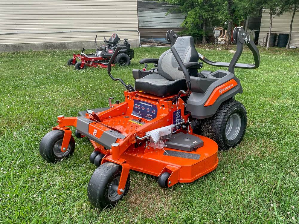 Husqvarna Z460 60" Zero Turn Mower 23HP KAW +Bonus 522L Trimmer (Scrat